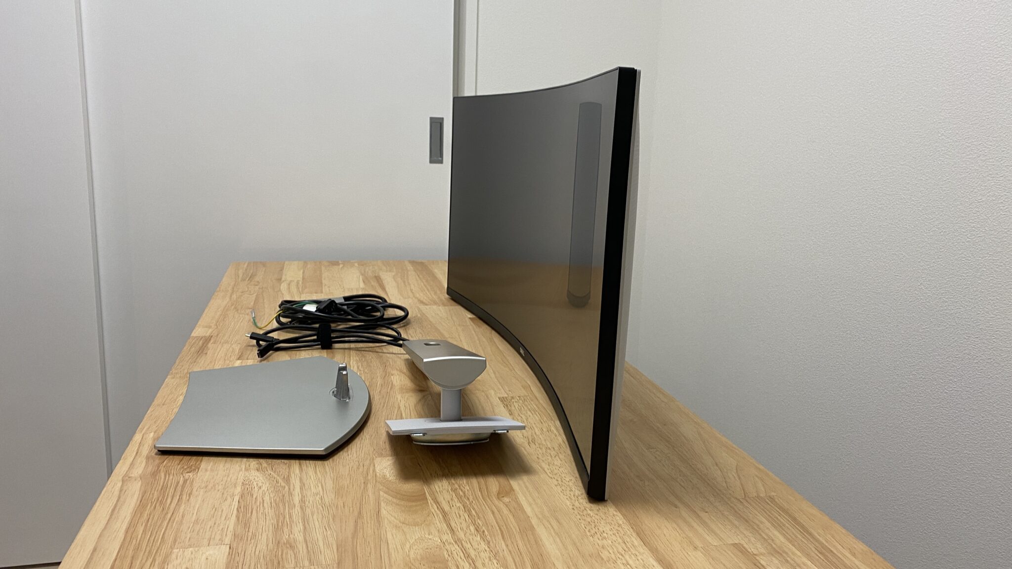 【DELL】34インチ曲面ウルトラワイドモニター レビュー！メリット・デメリットを徹底解説｜ノルブログ｜書斎のアップデート